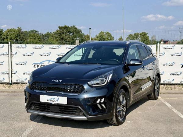 Zils Kia Niro 2021 Viļņa, ar dzinēja tilpumu 1.58 L un nobraukumu 150 tūkst. km par 17999 €, foto 1 vietnē AUTOMOTO.COM.LV