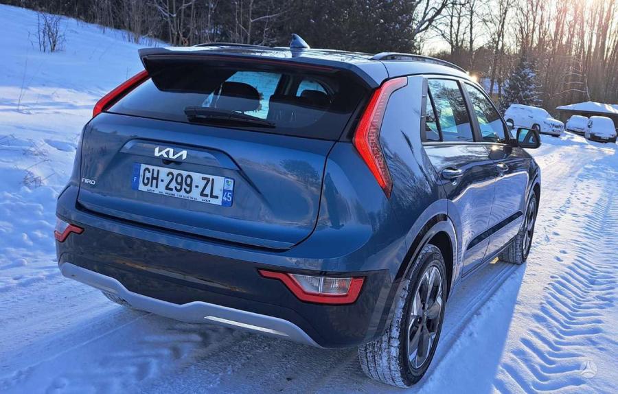Zils Kia Niro 2022 Alīta, ar dzinēja tilpumu 0.00 L un nobraukumu 21 tūkst. km par 23800 €, foto 8 vietnē AUTOMOTO.COM.LV