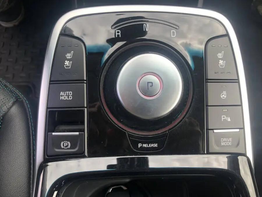 Zils Kia Niro 2022 Rīga, ar dzinēja tilpumu 0.00 L un nobraukumu 26 tūkst. km par 24900 €, foto 12 vietnē AUTOMOTO.COM.LV