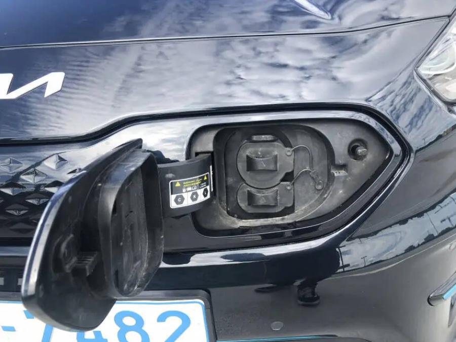 Zils Kia Niro 2022 Rīga, ar dzinēja tilpumu 0.00 L un nobraukumu 26 tūkst. km par 24900 €, foto 15 vietnē AUTOMOTO.COM.LV
