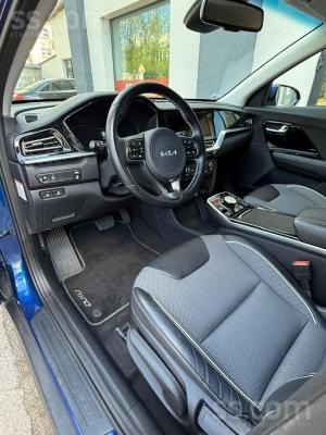 Синий Киа Niro 2022 в Рига, объемом двигателя 0.00 л и пробегом 30 тыс. км за 24990 €, фото 14 на AUTOMOTO.COM.LV