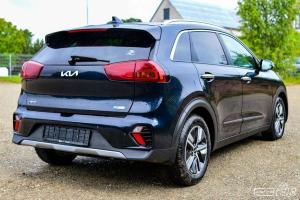 Blue Kia Niro 2022 in Kretinga, with an engine capacity of 1.60 L and mileage of 32 thousand km for 19788 €, photo 7 on AUTOMOTO.COM.LV