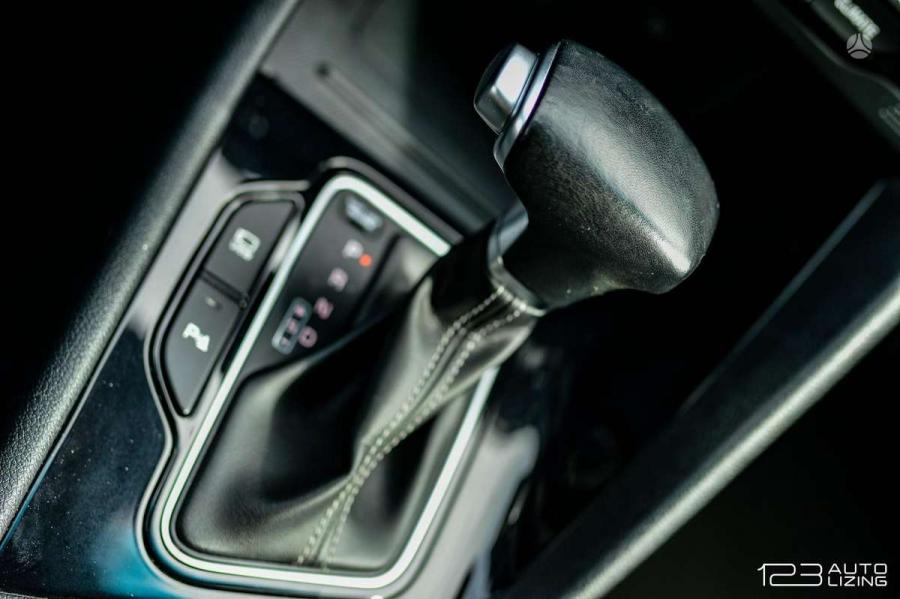 Blue Kia Niro 2022 in Kretinga, with an engine capacity of 1.60 L and mileage of 32 thousand km for 19788 €, photo 26 on AUTOMOTO.COM.LV