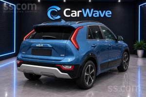 Blue Kia Niro 2022 in Riga, with an engine capacity of 1.60 L and mileage of 42 thousand km for 25900 €, photo 3 on AUTOMOTO.COM.LV