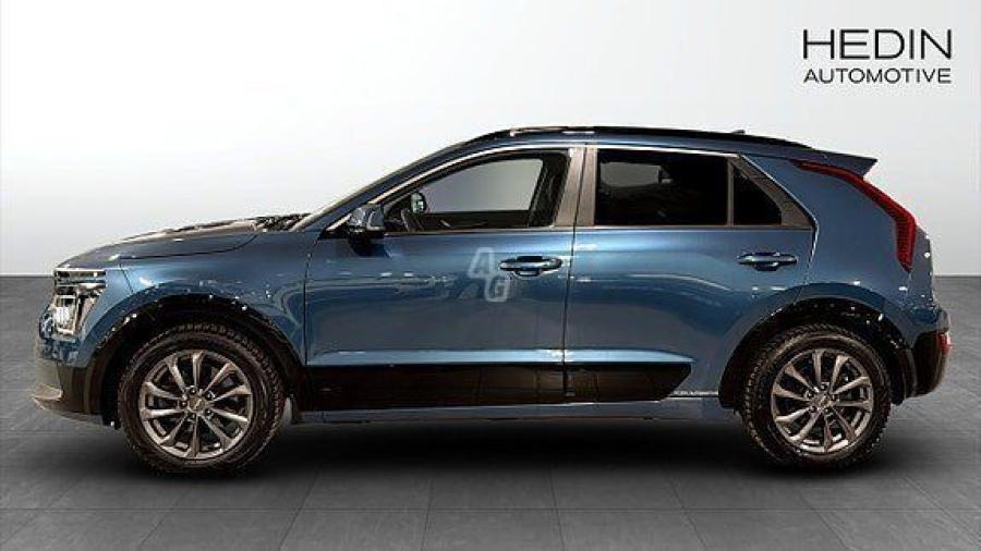 Blue Kia Niro 2023 in Kaunas, with an engine capacity of 0.00 L and mileage of 48 thousand km for 32829 €, photo 16 on AUTOMOTO.COM.LV