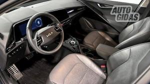 Blue Kia Niro 2023 in Kaunas, with an engine capacity of 0.00 L and mileage of 48 thousand km for 32829 €, photo 20 on AUTOMOTO.COM.LV