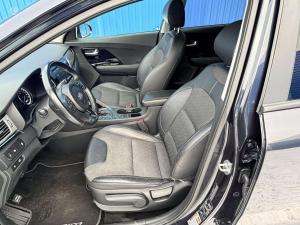 Zils Kia Niro 2017 Kauņa, ar dzinēja tilpumu 1.58 L un nobraukumu 89 tūkst. km par 13500 €, foto 10 vietnē AUTOMOTO.COM.LV