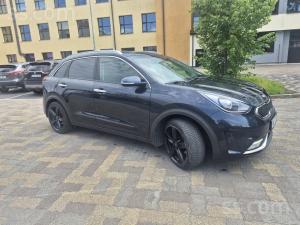 Синий Киа Niro 2019 в Елгава, объемом двигателя 1.60 л и пробегом 86 тыс. км за 16300 €, фото 6 на AUTOMOTO.COM.LV
