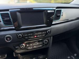 Zils Kia Niro 2019 Kauņa, ar dzinēja tilpumu 0.00 L un nobraukumu 350 tūkst. km par 11950 €, foto 16 vietnē AUTOMOTO.COM.LV