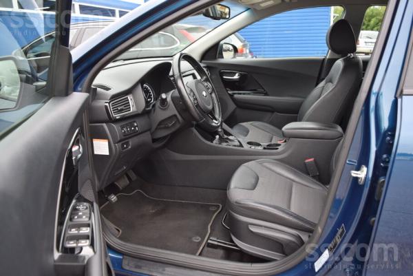 Zils Kia Niro 2019 Rīga, ar dzinēja tilpumu 1.60 L un nobraukumu 177 tūkst. km par 13500 €, foto 3 vietnē AUTOMOTO.COM.LV