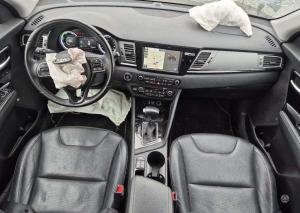 Zils Kia Niro 2019 Klaipėda, ar dzinēja tilpumu 1.58 L un nobraukumu 101 tūkst. km par 7300 €, foto 6 vietnē AUTOMOTO.COM.LV