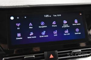 Blue Kia Niro 2021 in Riga, with an engine capacity of 1.60 L and mileage of 76 thousand km for 25490 €, photo 20 on AUTOMOTO.COM.LV