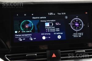 Blue Kia Niro 2021 in Riga, with an engine capacity of 1.60 L and mileage of 76 thousand km for 25490 €, photo 21 on AUTOMOTO.COM.LV