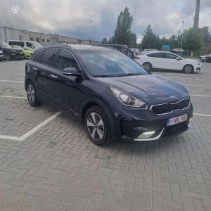 Синий Киа Niro 2019 в Таураге, объемом двигателя 1.60 л и пробегом 224 тыс. км за 9900 €, фото 3 на AUTOMOTO.COM.LV