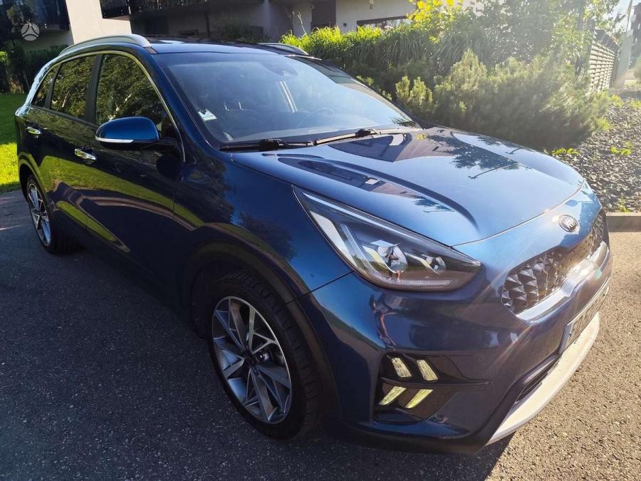 Zils Kia Niro 2020 Kauņa, ar dzinēja tilpumu 1.60 L un nobraukumu 140 tūkst. km par 13999 €, foto 4 vietnē AUTOMOTO.COM.LV