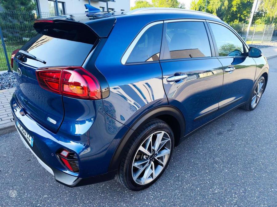 Zils Kia Niro 2020 Kauņa, ar dzinēja tilpumu 1.60 L un nobraukumu 140 tūkst. km par 13999 €, foto 5 vietnē AUTOMOTO.COM.LV