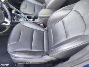 Zils Kia Niro 2020 Kauņa, ar dzinēja tilpumu 1.60 L un nobraukumu 140 tūkst. km par 13999 €, foto 10 vietnē AUTOMOTO.COM.LV