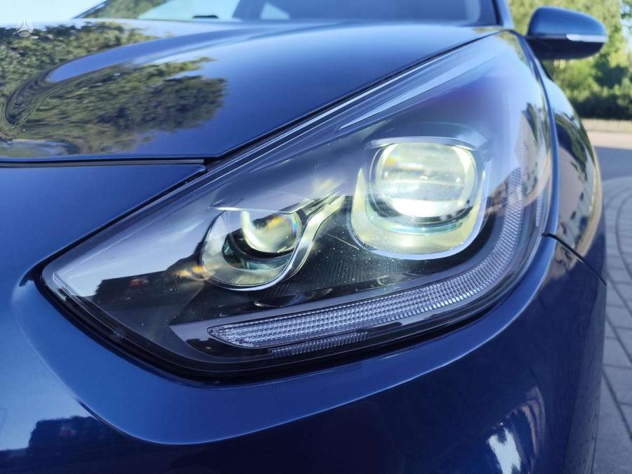 Zils Kia Niro 2020 Kauņa, ar dzinēja tilpumu 1.60 L un nobraukumu 140 tūkst. km par 13999 €, foto 25 vietnē AUTOMOTO.COM.LV