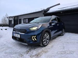 Zils Kia Niro 2021 Tartu, ar dzinēja tilpumu 1.60 L un nobraukumu 80 tūkst. km par 17995 €, foto  vietnē AUTOMOTO.COM.LV