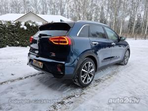 Zils Kia Niro 2021 Tartu, ar dzinēja tilpumu 1.60 L un nobraukumu 80 tūkst. km par 17995 €, foto 3 vietnē AUTOMOTO.COM.LV