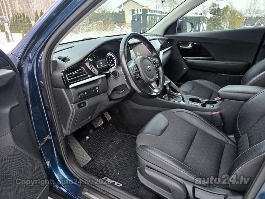 Zils Kia Niro 2021 Tartu, ar dzinēja tilpumu 1.60 L un nobraukumu 80 tūkst. km par 17995 €, foto 7 vietnē AUTOMOTO.COM.LV