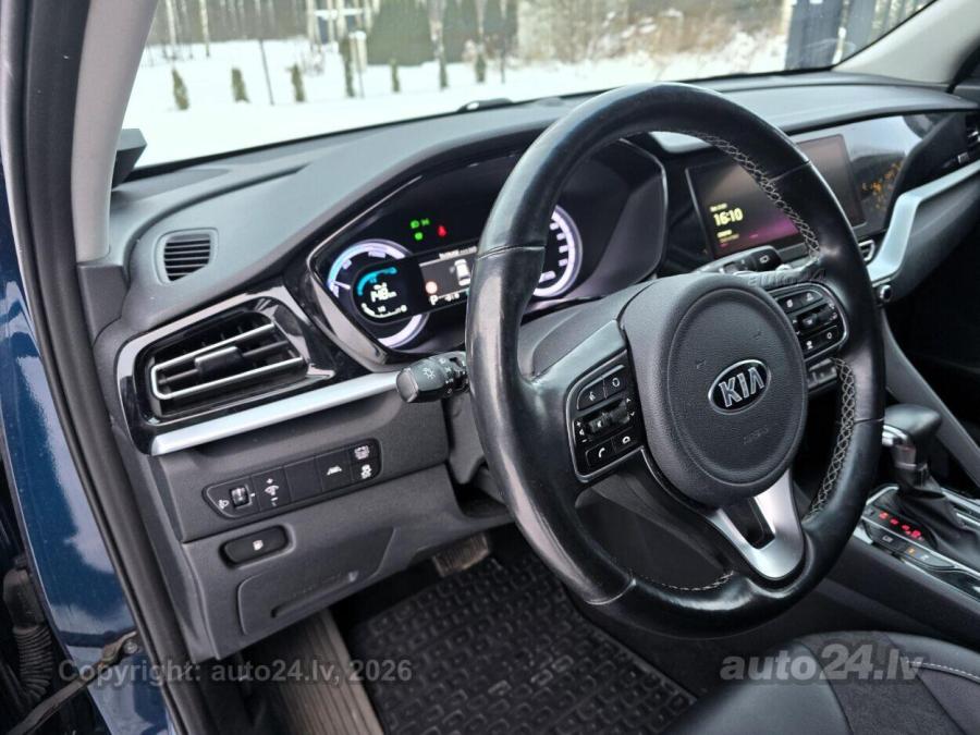Zils Kia Niro 2021 Tartu, ar dzinēja tilpumu 1.60 L un nobraukumu 80 tūkst. km par 17995 €, foto 15 vietnē AUTOMOTO.COM.LV