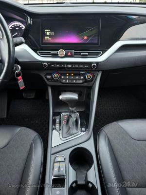 Zils Kia Niro 2021 Tartu, ar dzinēja tilpumu 1.60 L un nobraukumu 80 tūkst. km par 17995 €, foto 17 vietnē AUTOMOTO.COM.LV