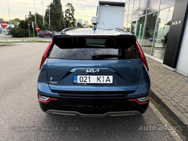 Zils Kia Niro 2023 Tallina, ar dzinēja tilpumu 0.00 L un nobraukumu 54 tūkst. km par 29500 €, foto 4 vietnē AUTOMOTO.COM.LV