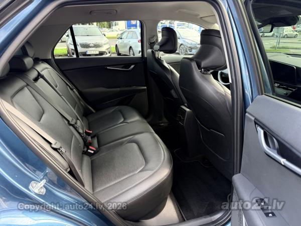Zils Kia Niro 2023 Tallina, ar dzinēja tilpumu 0.00 L un nobraukumu 54 tūkst. km par 29500 €, foto 6 vietnē AUTOMOTO.COM.LV