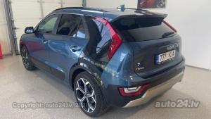 Zils Kia Niro 2025 Narva, ar dzinēja tilpumu 1.60 L un nobraukumu 8 tūkst. km par 30000 €, foto 4 vietnē AUTOMOTO.COM.LV