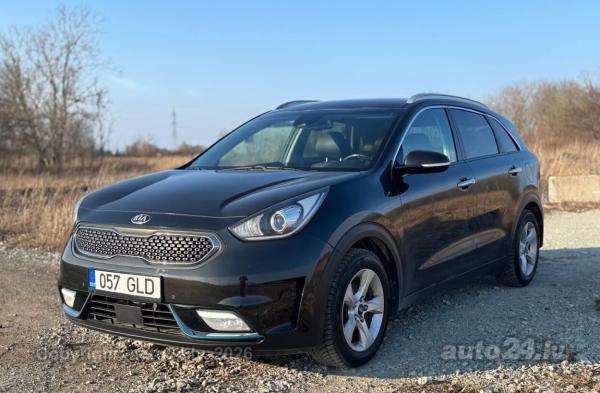 Brūns Kia Niro 2017 Tallina, ar dzinēja tilpumu 1.60 L un nobraukumu 232 tūkst. km par 10101 €, foto 1 vietnē AUTOMOTO.COM.LV