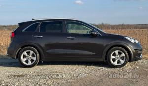 Brūns Kia Niro 2017 Tallina, ar dzinēja tilpumu 1.60 L un nobraukumu 232 tūkst. km par 10101 €, foto 4 vietnē AUTOMOTO.COM.LV