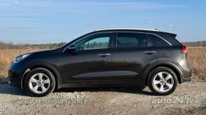 Brūns Kia Niro 2017 Tallina, ar dzinēja tilpumu 1.60 L un nobraukumu 232 tūkst. km par 10101 €, foto 9 vietnē AUTOMOTO.COM.LV