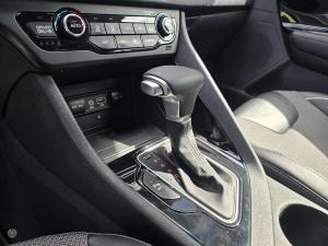 Kia Niro 2018 in Taurage, with an engine capacity of 1.59 L and mileage of 207 thousand km for 9900 €, photo 20 on AUTOMOTO.COM.LV