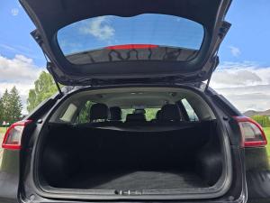 Kia Niro 2018 in Taurage, with an engine capacity of 1.59 L and mileage of 207 thousand km for 9900 €, photo 30 on AUTOMOTO.COM.LV