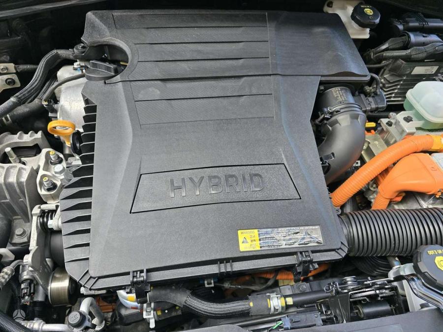 Kia Niro 2018 in Taurage, with an engine capacity of 1.59 L and mileage of 207 thousand km for 9900 €, photo 31 on AUTOMOTO.COM.LV