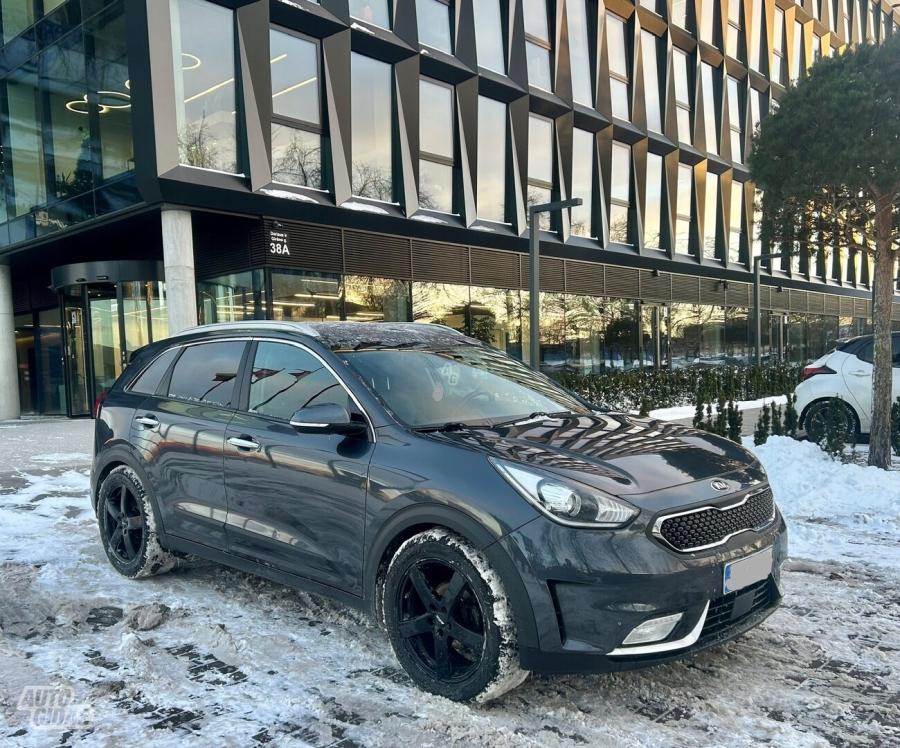 Kia Niro 2019 in Vilnius, with an engine capacity of 1.60 L and mileage of 265 thousand km for 7300 €, photo 9 on AUTOMOTO.COM.LV