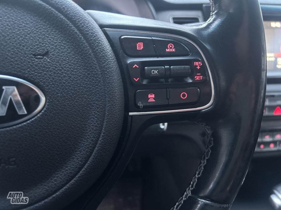 Kia Niro 2019 in Vilnius, with an engine capacity of 1.60 L and mileage of 265 thousand km for 7300 €, photo 23 on AUTOMOTO.COM.LV