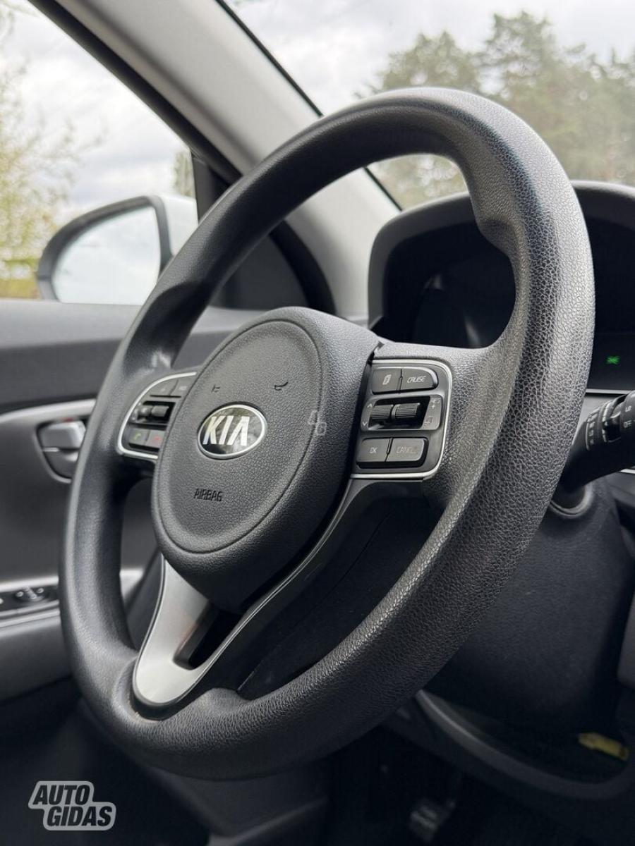 Kia Niro 2019 in Vilnius, with an engine capacity of 0.00 L and mileage of 147 thousand km for 13200 €, photo 13 on AUTOMOTO.COM.LV
