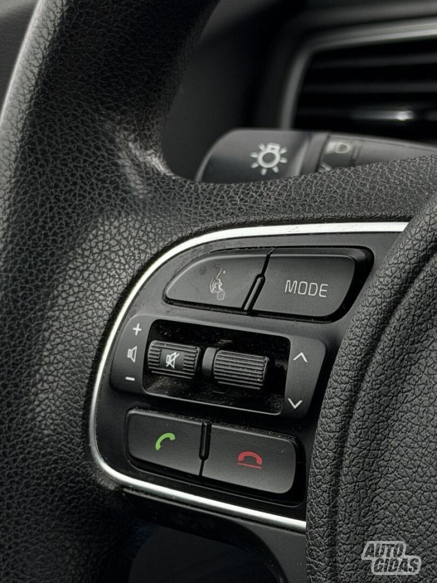 Kia Niro 2019 in Vilnius, with an engine capacity of 0.00 L and mileage of 147 thousand km for 13200 €, photo 14 on AUTOMOTO.COM.LV