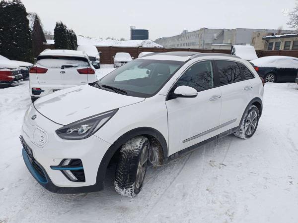 Kia Niro 2020 in Marijampole, with an engine capacity of 0.00 L and mileage of 85 thousand km for 15500 €, photo 1 on AUTOMOTO.COM.LV