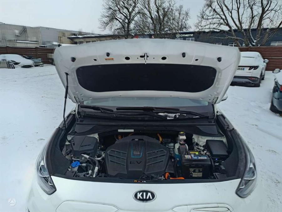 Kia Niro 2020 in Marijampole, with an engine capacity of 0.00 L and mileage of 85 thousand km for 15500 €, photo 14 on AUTOMOTO.COM.LV
