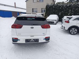 Kia Niro 2020 in Marijampole, with an engine capacity of 0.00 L and mileage of 85 thousand km for 15500 €, photo 18 on AUTOMOTO.COM.LV
