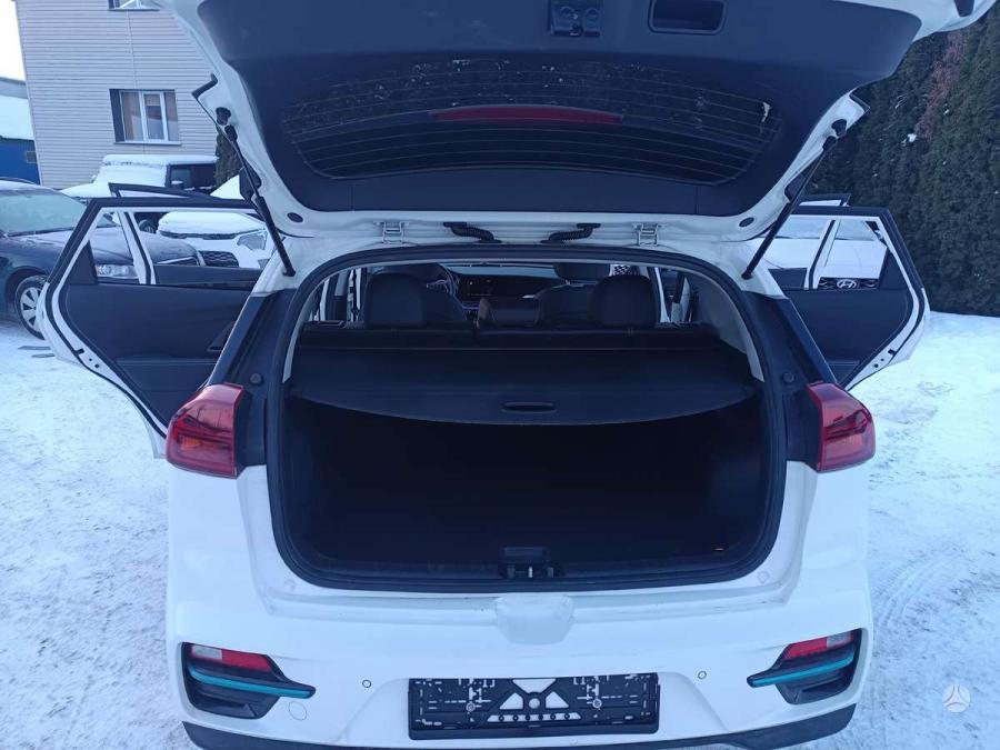 Kia Niro 2020 in Marijampole, with an engine capacity of 0.00 L and mileage of 34 thousand km for 16999 €, photo 21 on AUTOMOTO.COM.LV