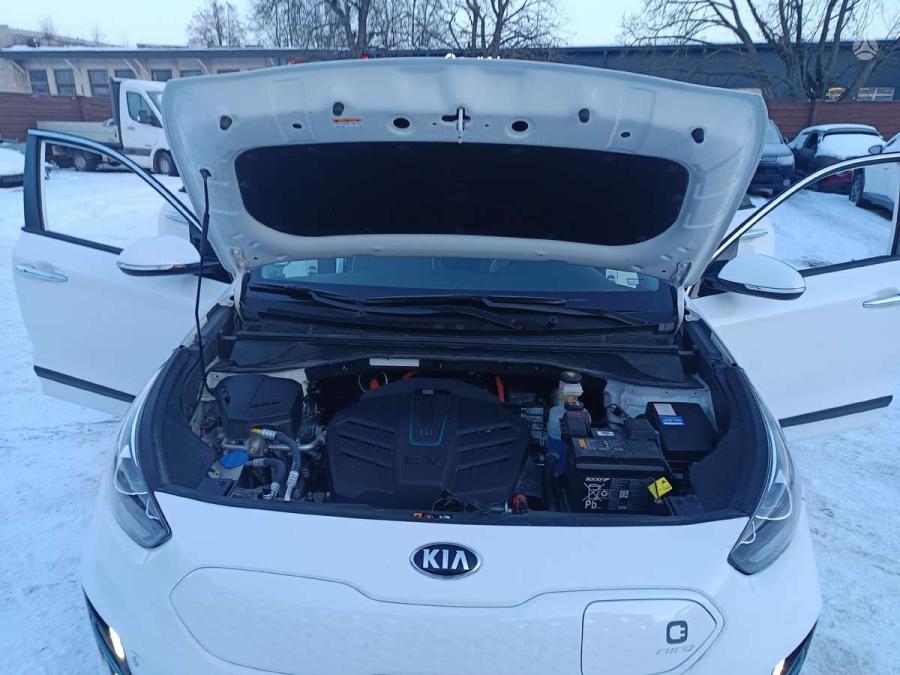 Kia Niro 2020 in Marijampole, with an engine capacity of 0.00 L and mileage of 34 thousand km for 16999 €, photo 24 on AUTOMOTO.COM.LV