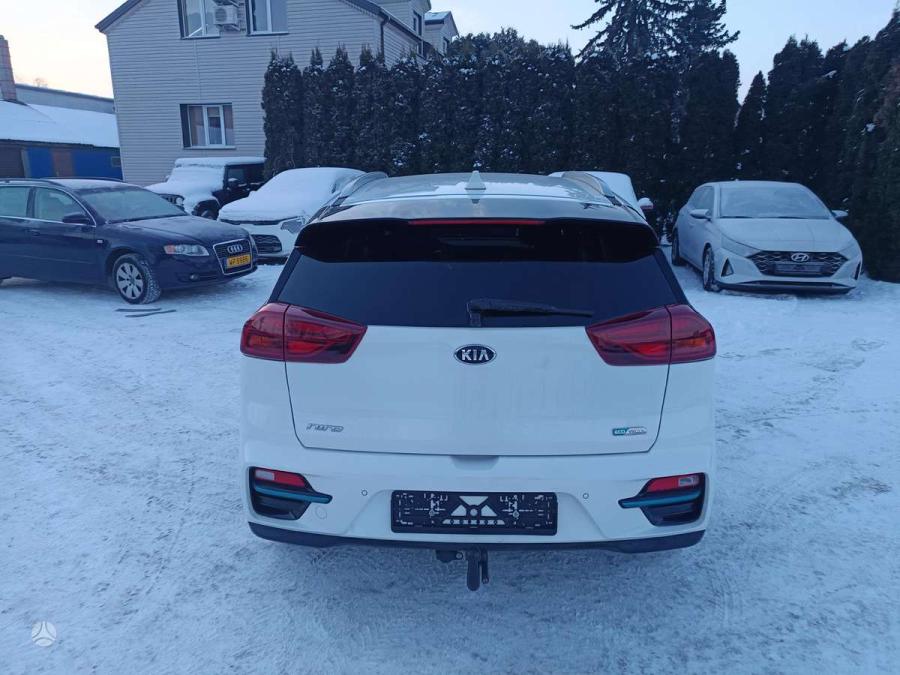 Kia Niro 2020 in Marijampole, with an engine capacity of 0.00 L and mileage of 34 thousand km for 16999 €, photo 28 on AUTOMOTO.COM.LV
