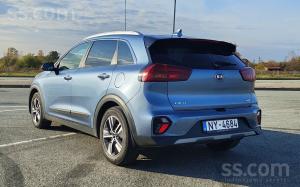 Kia Niro 2020 Rīga, ar dzinēja tilpumu 1.60 L un nobraukumu 267 tūkst. km par 13400 €, foto 5 vietnē AUTOMOTO.COM.LV
