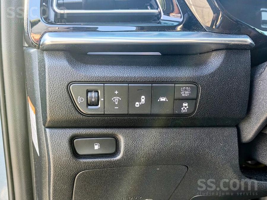 Kia Niro 2020 Rīga, ar dzinēja tilpumu 1.60 L un nobraukumu 267 tūkst. km par 13400 €, foto 10 vietnē AUTOMOTO.COM.LV