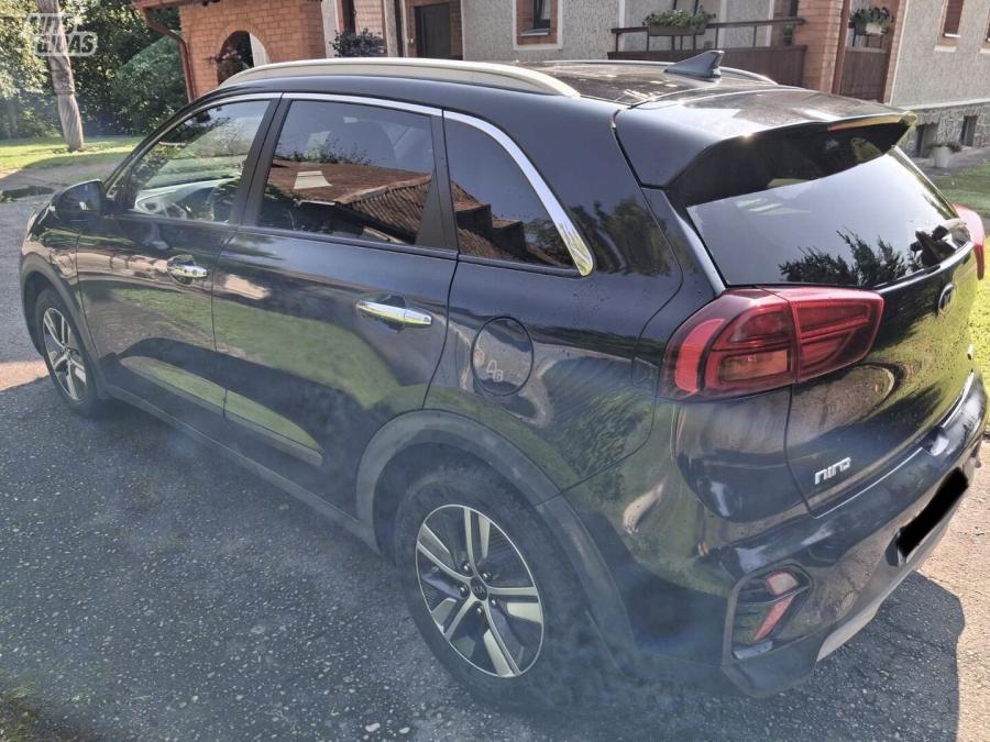 Kia Niro 2020 Kauņa, ar dzinēja tilpumu 1.60 L un nobraukumu 300 tūkst. km par 7100 €, foto 3 vietnē AUTOMOTO.COM.LV