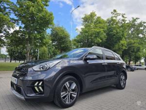 Киа Niro 2020 в Таураге, объемом двигателя 1.59 л и пробегом 196 тыс. км за 13900 €, фото 5 на AUTOMOTO.COM.LV